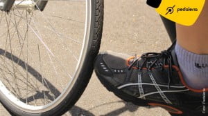 Toe overlap. O pé que pega na roda - Pedaleria